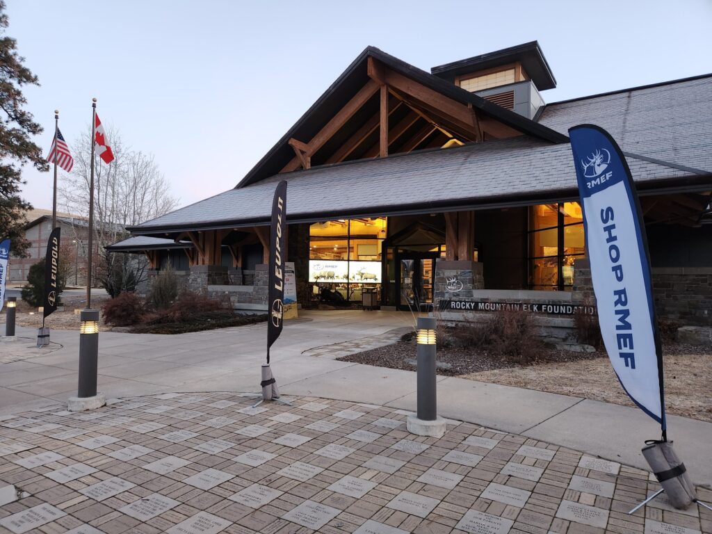 Standing-Room Only for RMEF Elk Country Visitor Center Grand Reopening ...